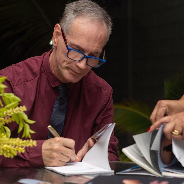 Kompoz - Music Collaboration Platform